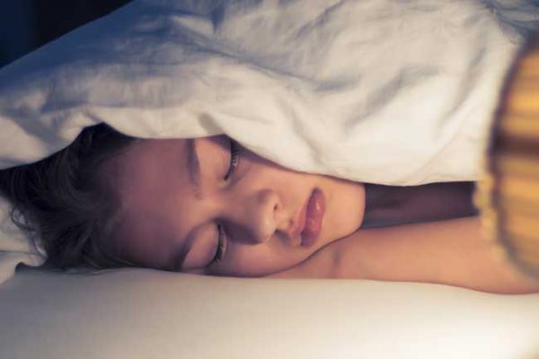 Does Sleeping Without a Pillow Stop me Snoring?